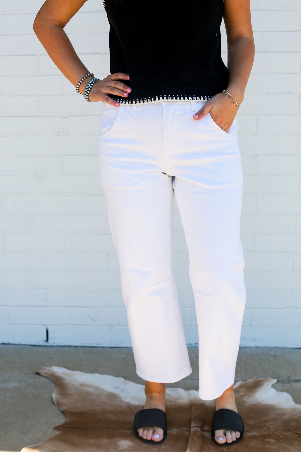 White Lasso Barrel Jeans — PUNCHY'S